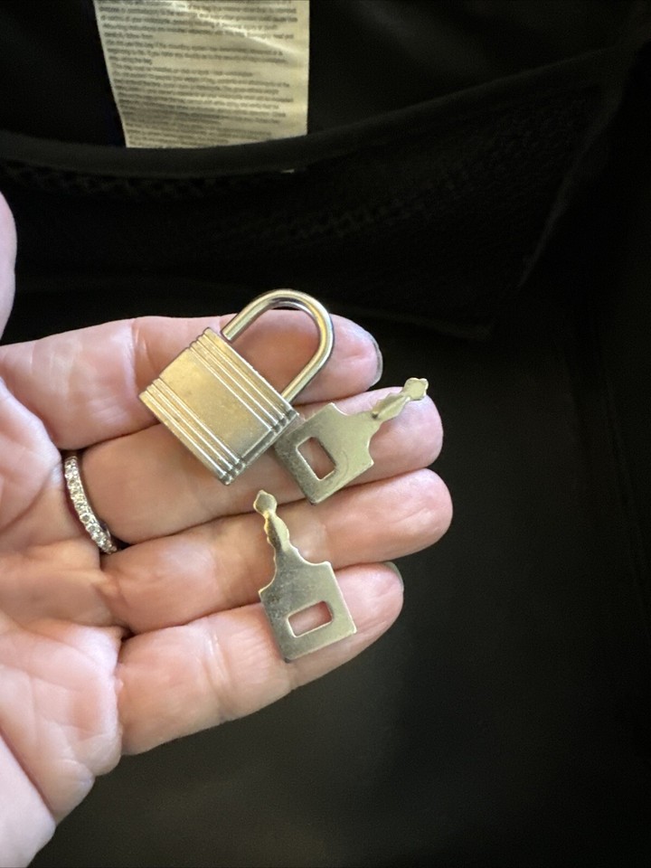 Saddlemen Motorcycle Tail Bag Vintage Deluxe Luggage Large Turnlock ...