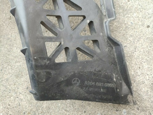 2008 MERCEDES C350 W204 Front RH Right Bumper Cover Frame 2048850865 ...