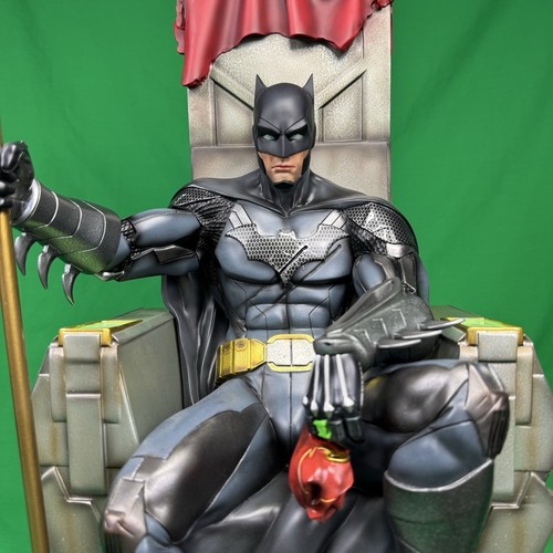 BATMAN ON THRONE Justice League Betrayal Custom Statue 1:4 Scale ...