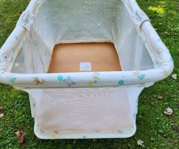 Vintage Century Playard Play Pen Folding Mesh Sided Baby Playpen Infant ...