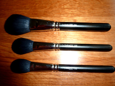 MAC Pinselset Puder Pinsel #150S #129S + #116S Rouge Bronzer Highlight ...