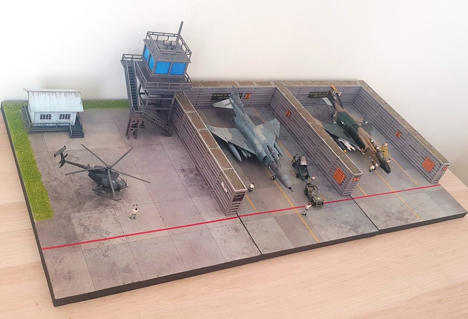 BaseKraft 1/72 Display Diorama Ground Base with two aircraft slots and ...