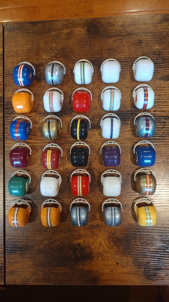 Lot of 30 Vintage 1960-70s NFL/AFL Mini Gumball Football Helmets VG ...