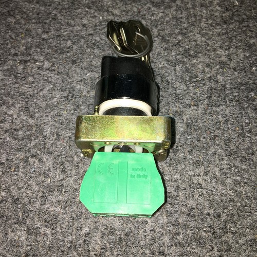 Switch Key Momentary Spring Return ON/OFF Key Switch 22mm | eBay