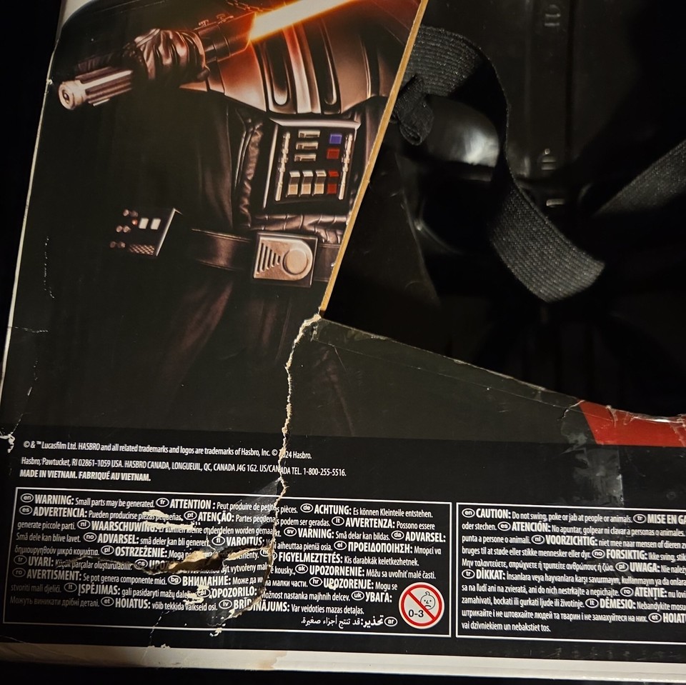 Disney Star Wars Darth Vader Dark Side Set of Mask Lightsaber Figure ...
