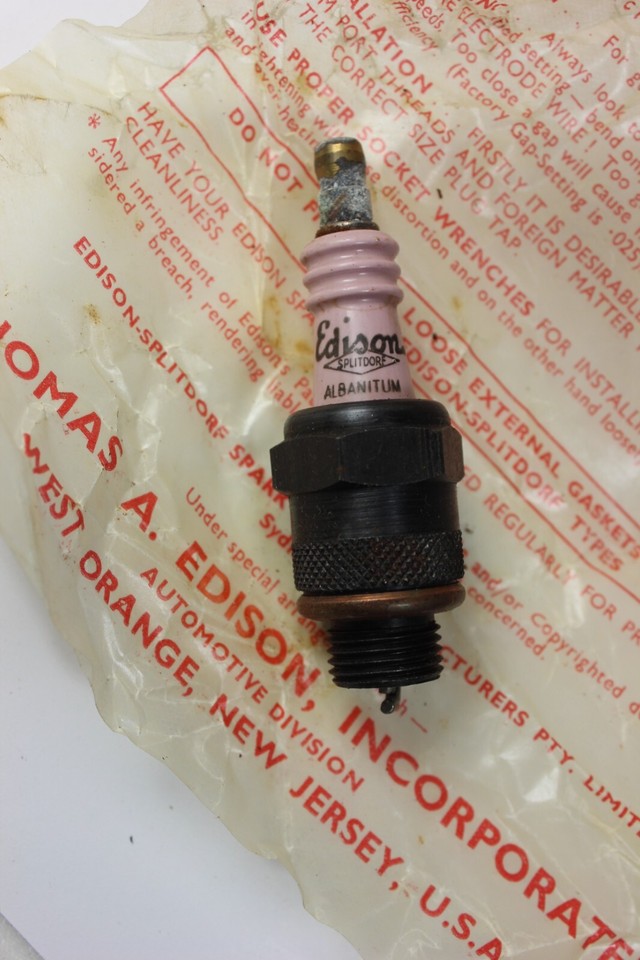 Thomas EDISON Splitdorf Spark Plugs - FULL Box (12) Factory Sealed NOS ...