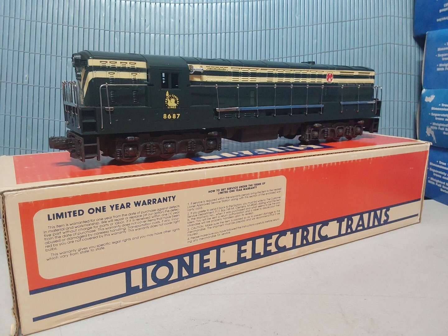 Lionel 6-8687 O Gauge Jersey Central FM Trainmaster Diesel Locomotive O ...