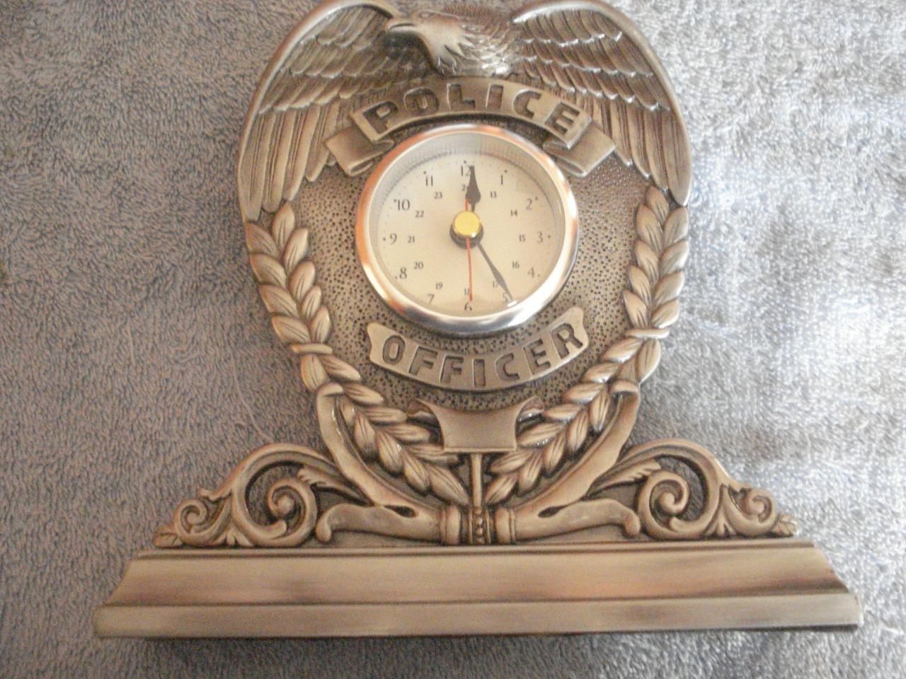 VINTAGE POLICE OFFICER DESK CLOCK-VANMARK BLUE HATS OF BRAVERY BADGE ...