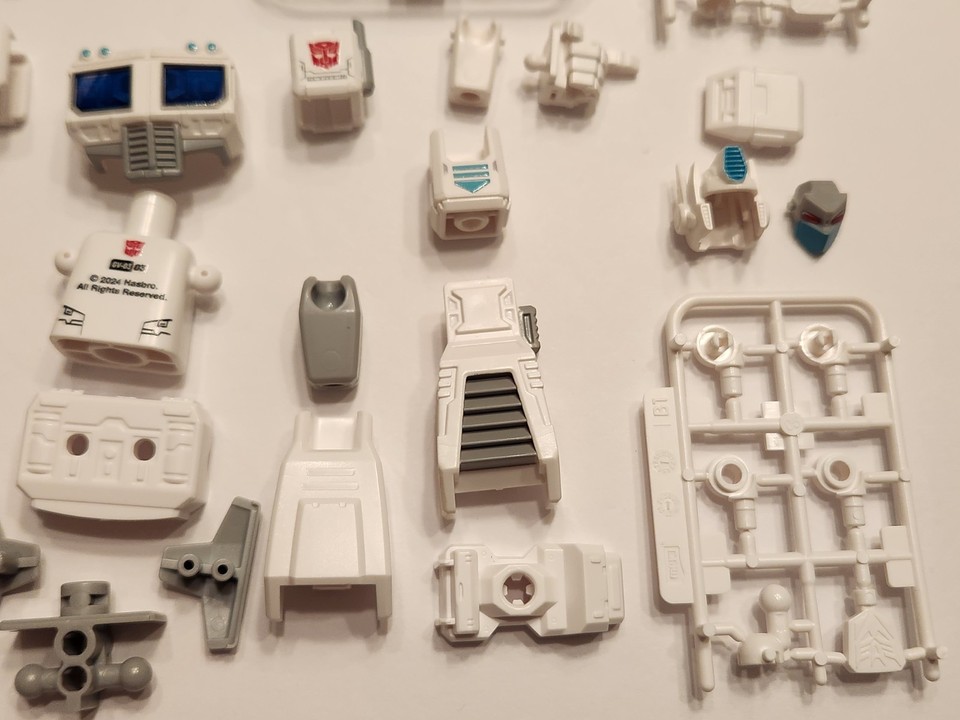 Transformers Blokees Galaxy Version 3 Ultra Magnus | eBay