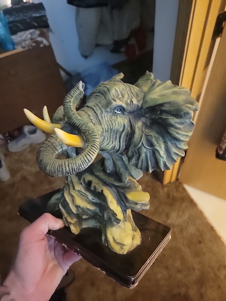 Giovanni Collection elephant statue | eBay