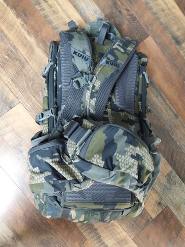 KUIU VENTURE DIVIDE 3000 DAY PACK | eBay