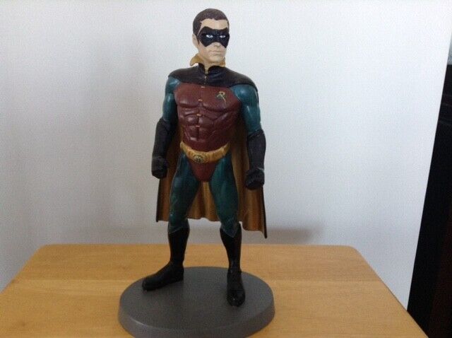 Batman Forever/Robin figurine 1995 RARE Warner Bros store Batman Forever/Robin figurine 1995 RARE Warner Bros store