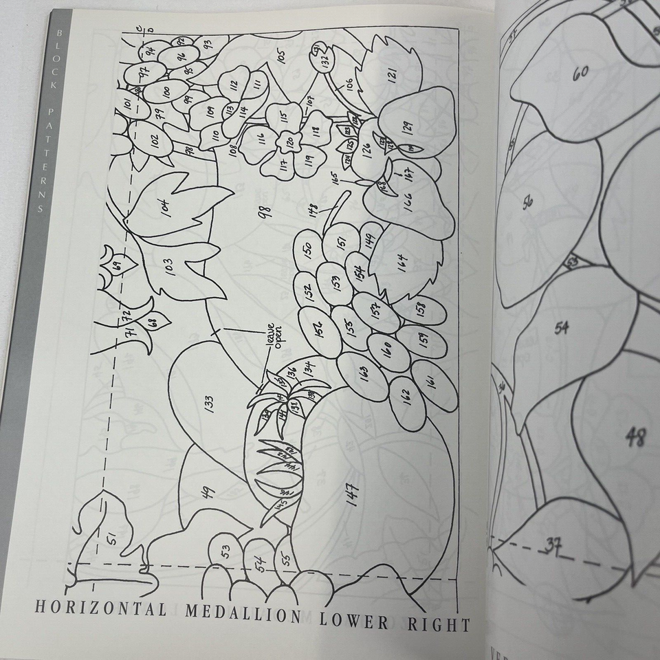 From a Quilter's Garden : A Fresh Crop of Applique Designs by Gabrielle ...