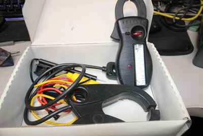 Clamp Meters - Amprobe Ultra Clamp Meter
