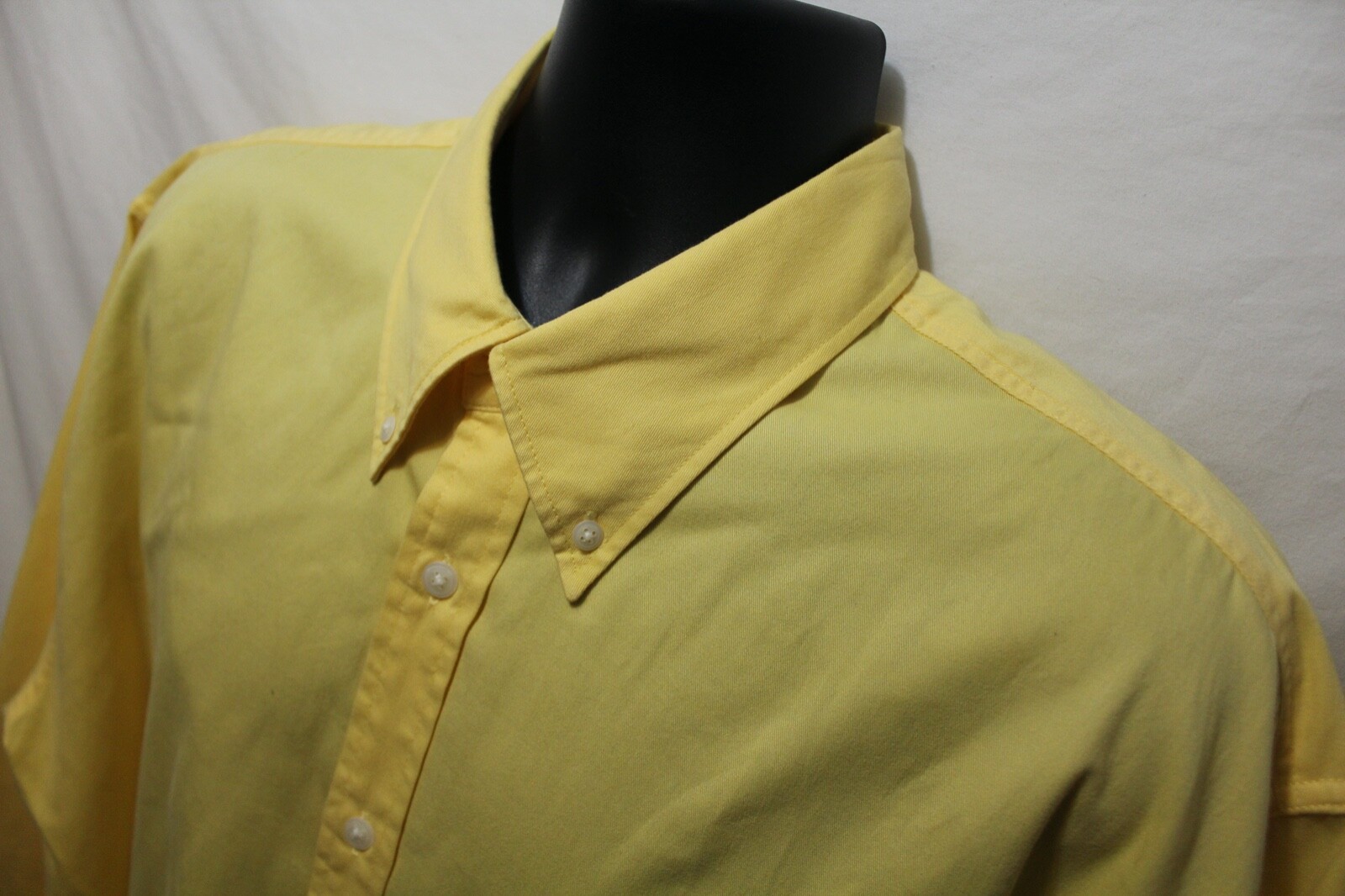 Izod Oceanside Twill L/S Button Front Shirt Men’s XL Yellow 100% Cotton ...