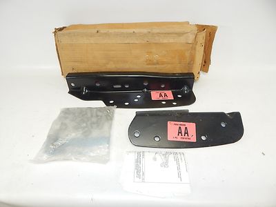 New OEM 1997-2003 Ford F-150 F-250 Bumper Mounting Bracket Frame Rail ...