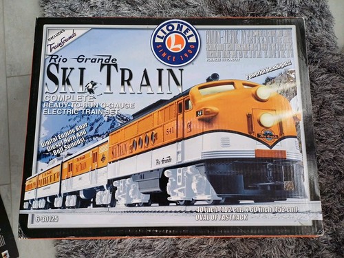 Lionel 6-30125 Rio Grande Ski Train Set O Gauge 2010 Lights & Sound | eBay