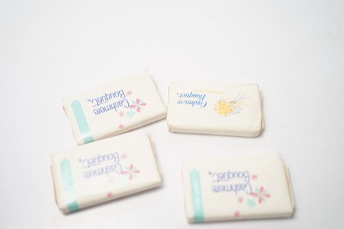 CASHMERE BOUQUET MED COMPLEXION SOAP LOT 4 BARS HOTEL SIZE COLGATE ...