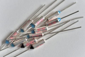 (2pc) RY Thermal Fuses 250 Volt 10 Amp from 0c to 285c FULL RANGE sold ...