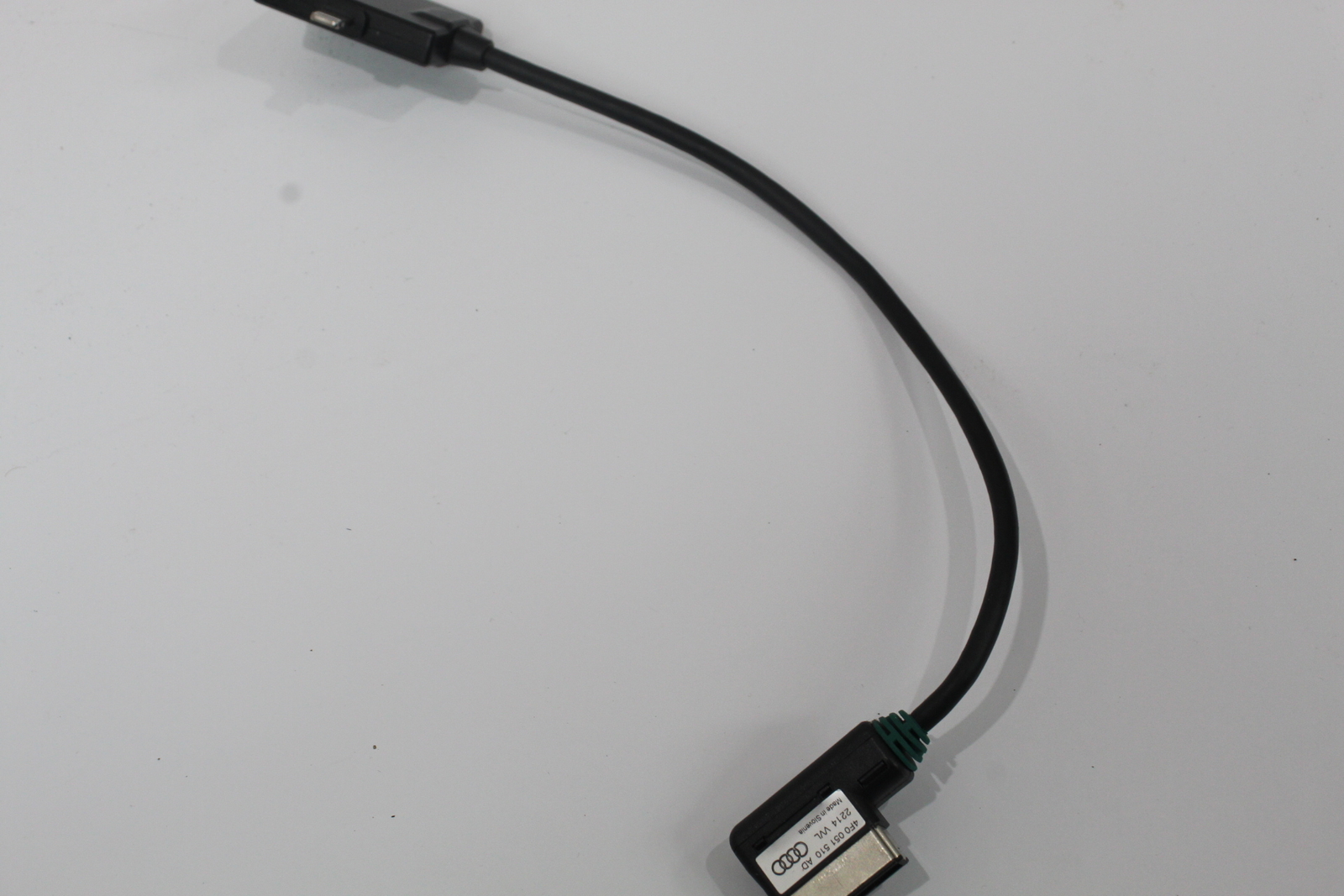 Audi A6 4G C7 Genuine Audi AMI Lightning Cable for iPhone Devices ...