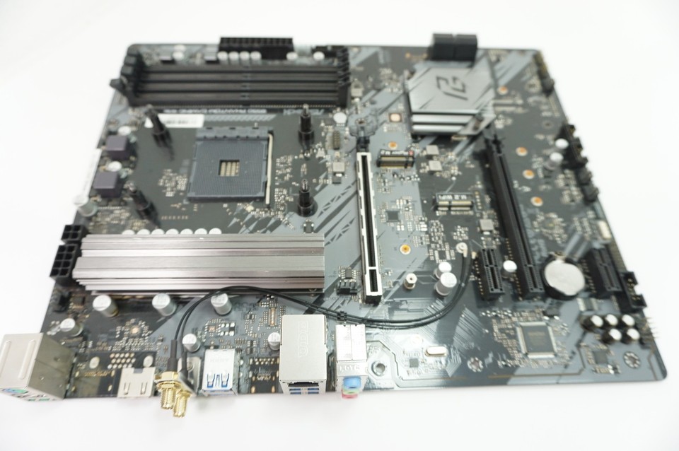 B550PHANTOMGAMING4AC AsRock AMD Socket AM4 DDR4 Motherboard No IO ...
