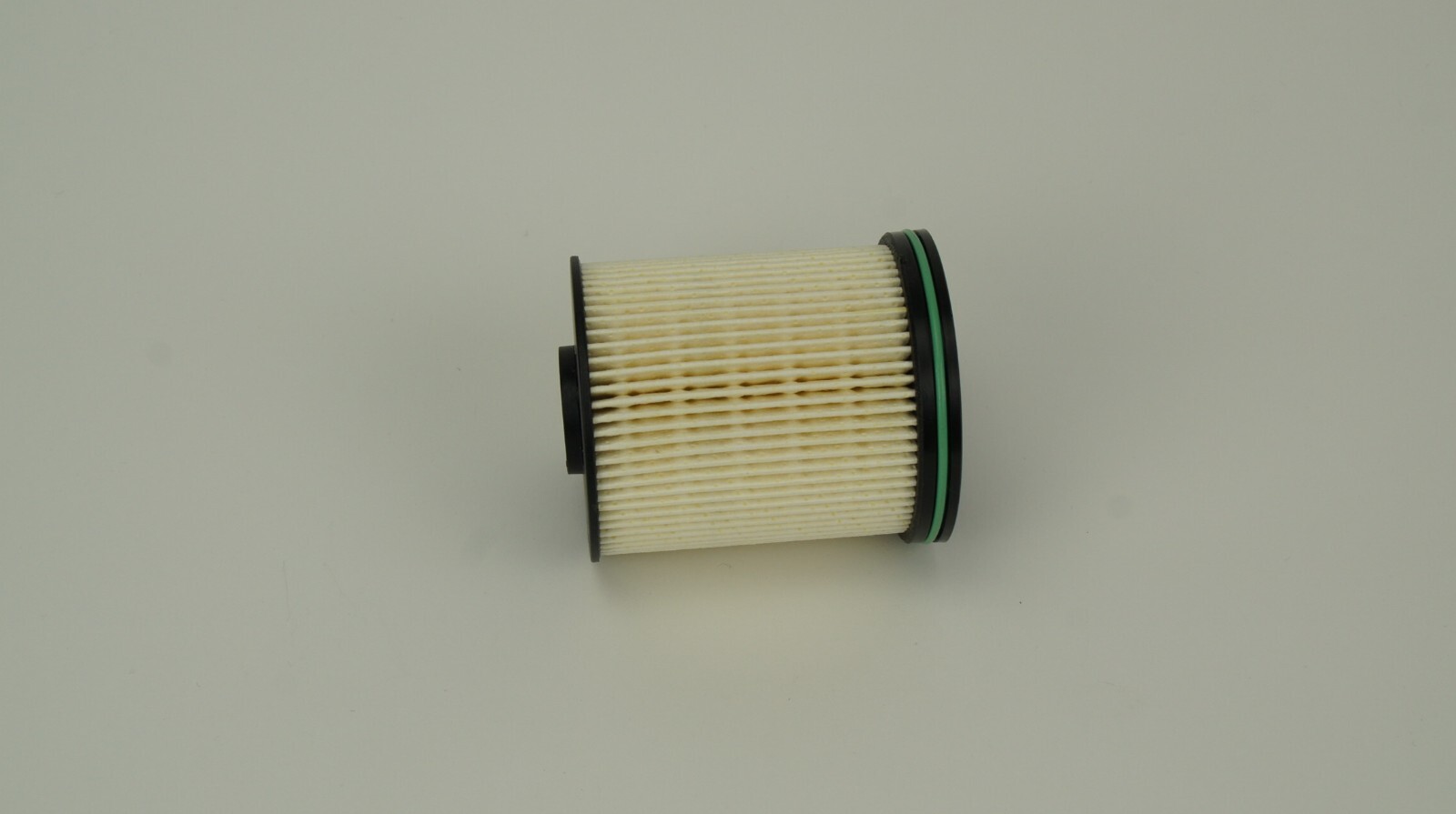 MANN GM Fuel Filter 23304094, PU9012, PA6-GF30 Made in Czech | eBay