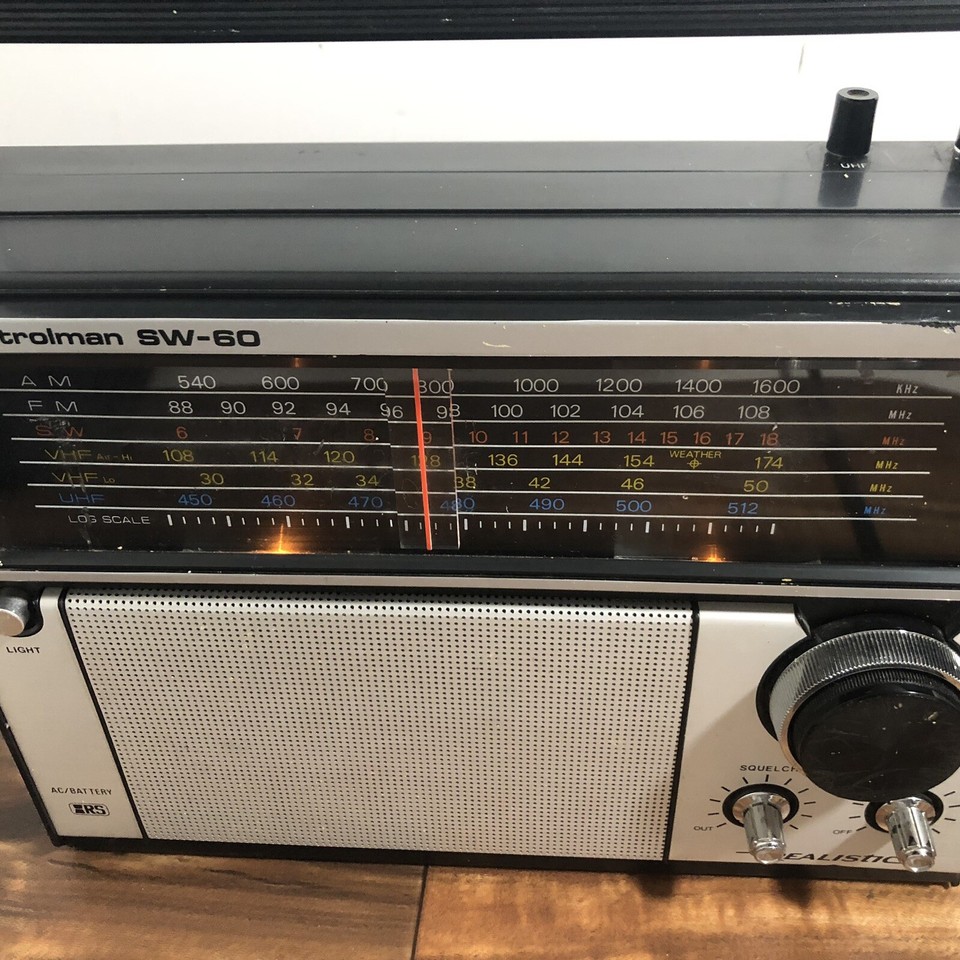 Vintage Radio Shack Realistic Patrolman SW-60 6 Band Radio No Battery ...