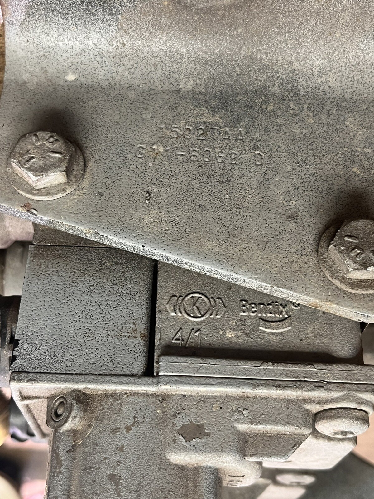 Bendix M-32 ANTILOCK Pressure Modulator Valve 300387 for sale online | eBay