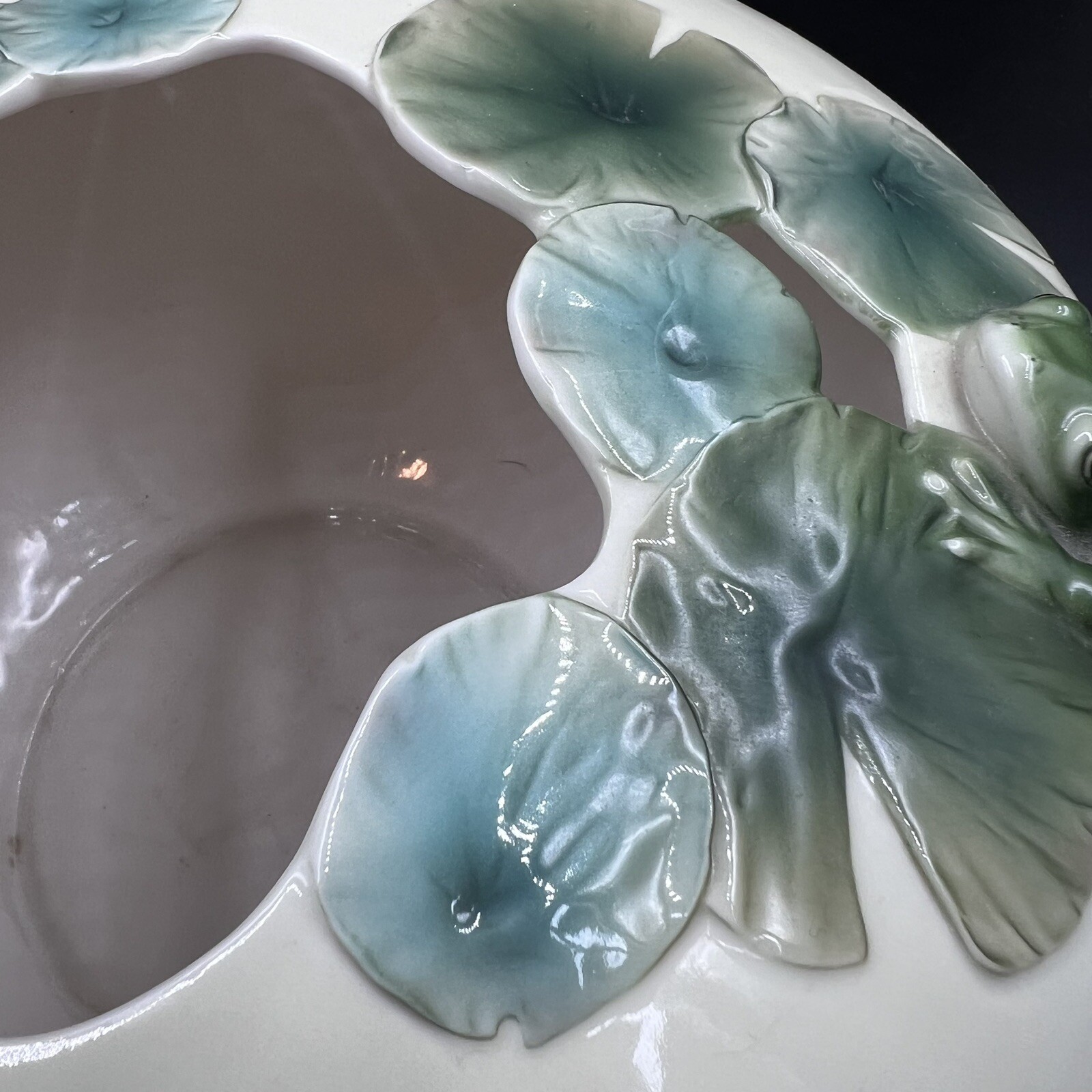 Franz Porcelain Amphibia Frog and Lily Pad Large 3-D Centerpiece Bowl ...