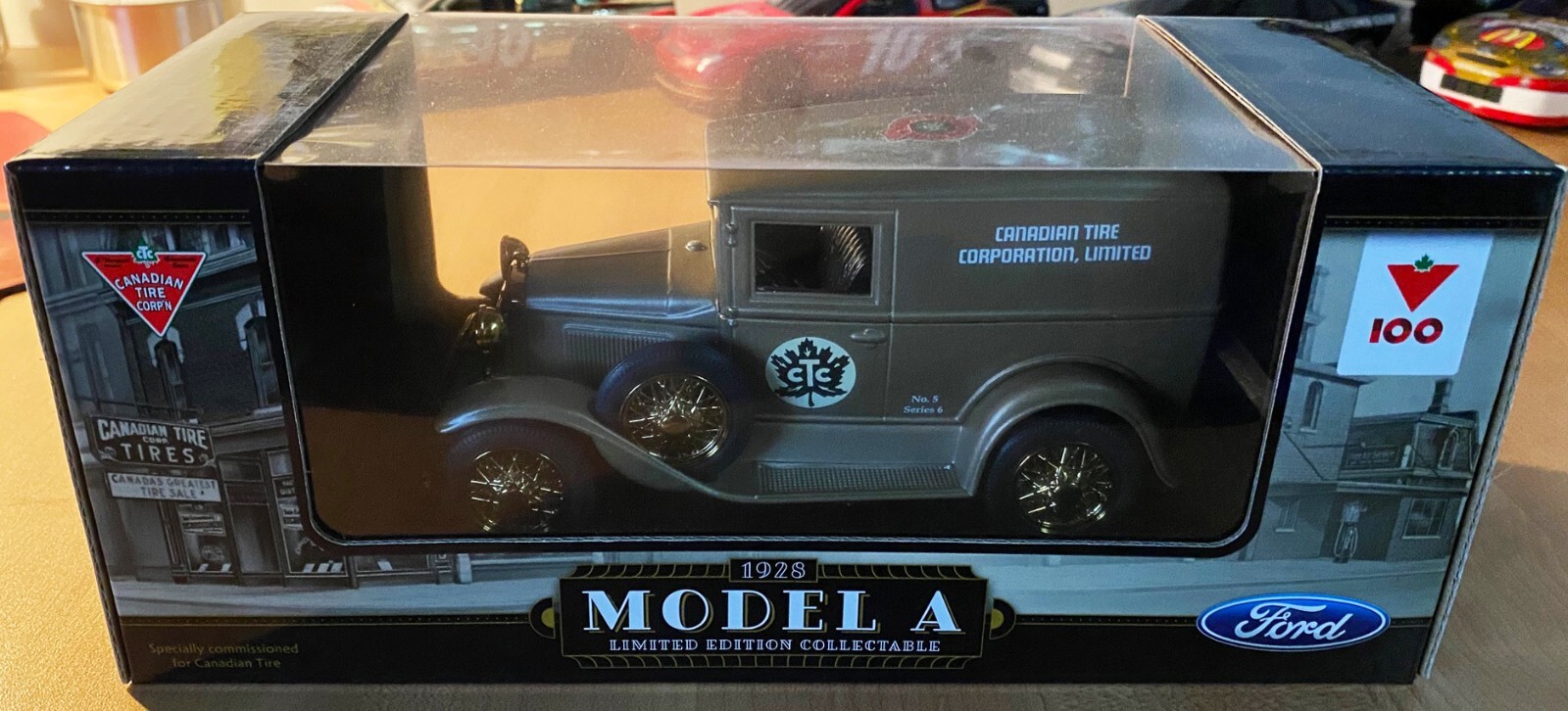 NEW 2022 Canadian Tire 100th Anniversary 1:24 Liberty Classics 1928 ...