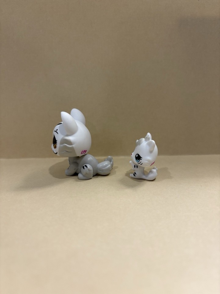 LPS Crouching Cat Mommy and Baby #3585 #3586 Authentic Littlest Pet ...