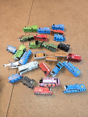 Lot Of Thomas The Train Plastic Mini Trains | eBay