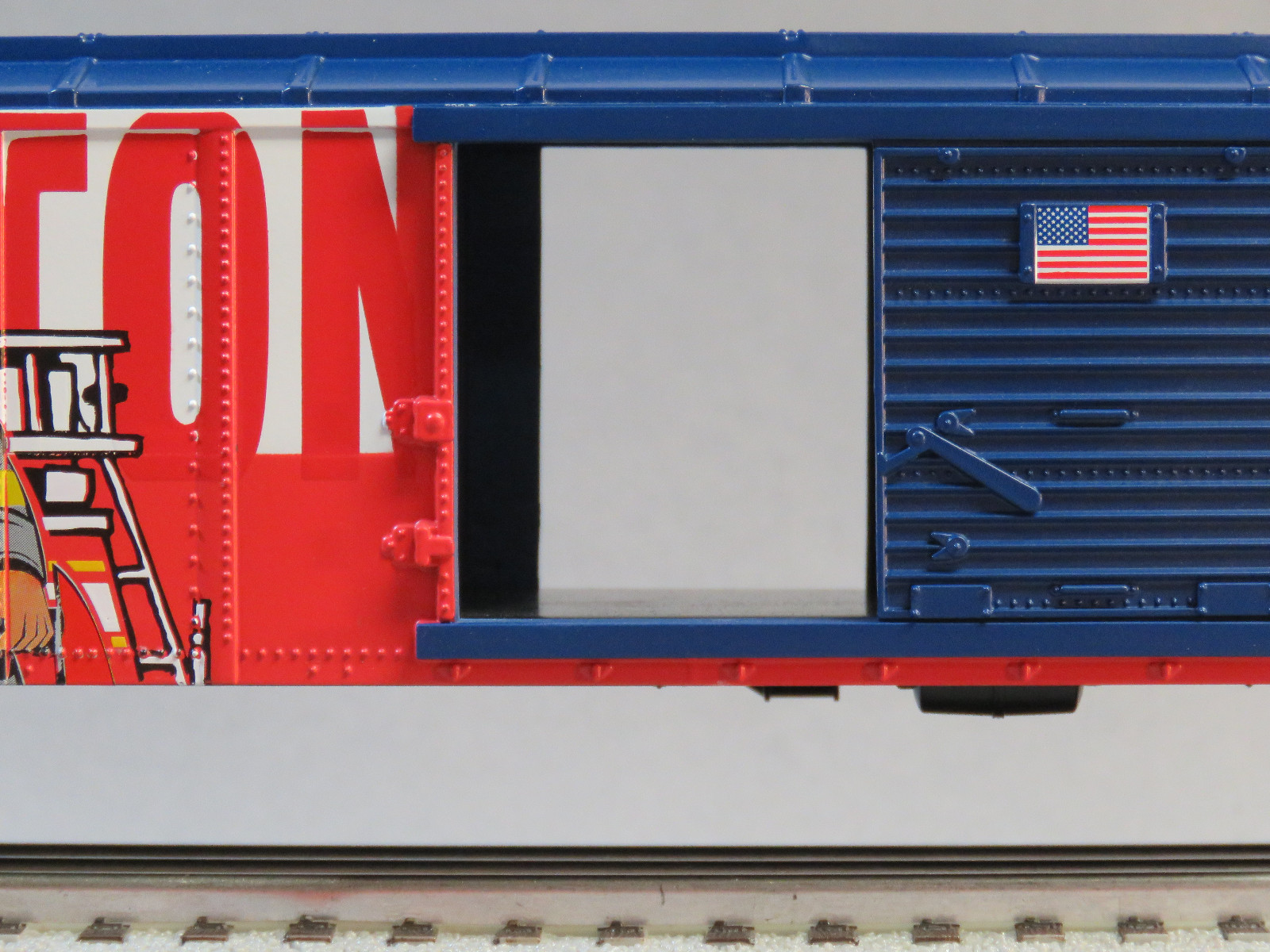 MTH RAIL KING BOSTON FIRE DEPARTMENT BOXCAR O GAUGE train car 30-74909 ...