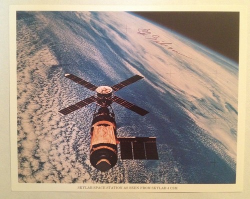 Astronaut Edward Gibson Signed Official NASA Skylab 4 On-Board ...