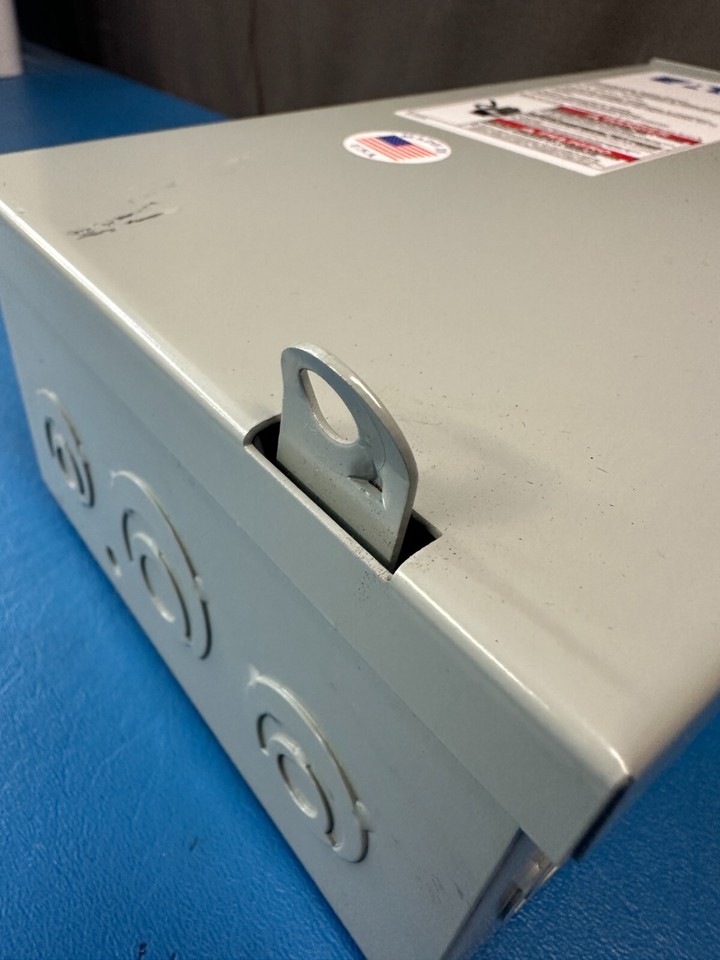 Eaton Type 3R Series-B 30A General Duty Fusible Safety Switch Enclosure ...