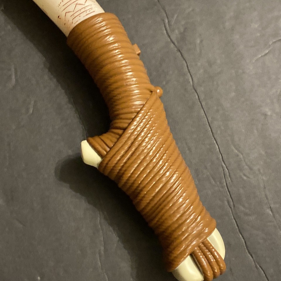 Moana Maui Magical Fish Hook, Disney Sword, 20" long, working light ...