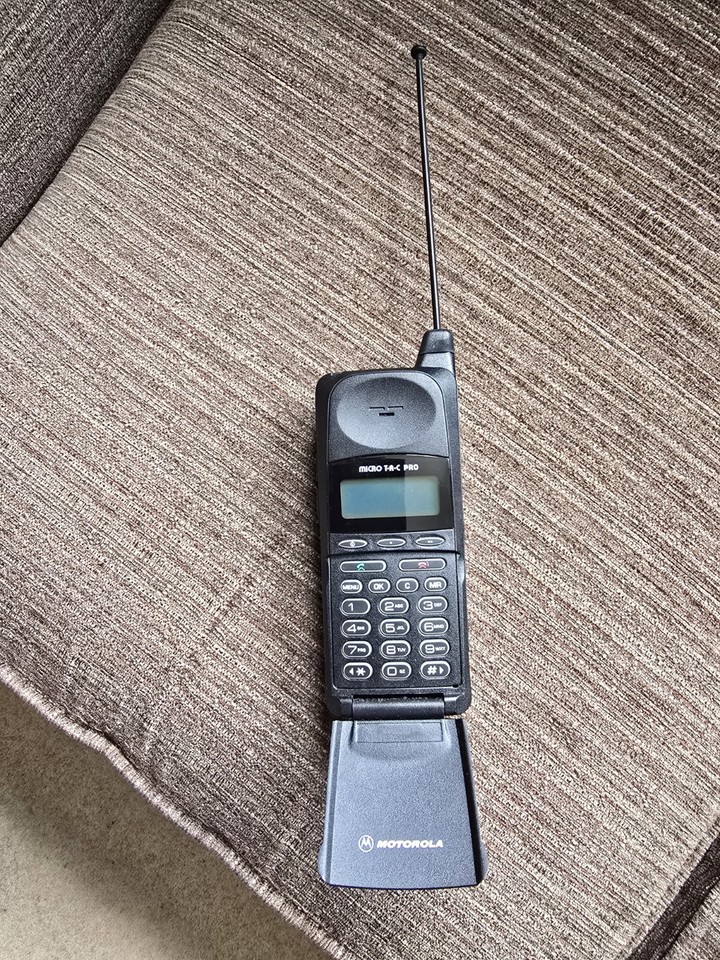 Rare MOTOROLA MICROTAC PRO -mobile Phone Vintage Retro Flip Boxed and ...
