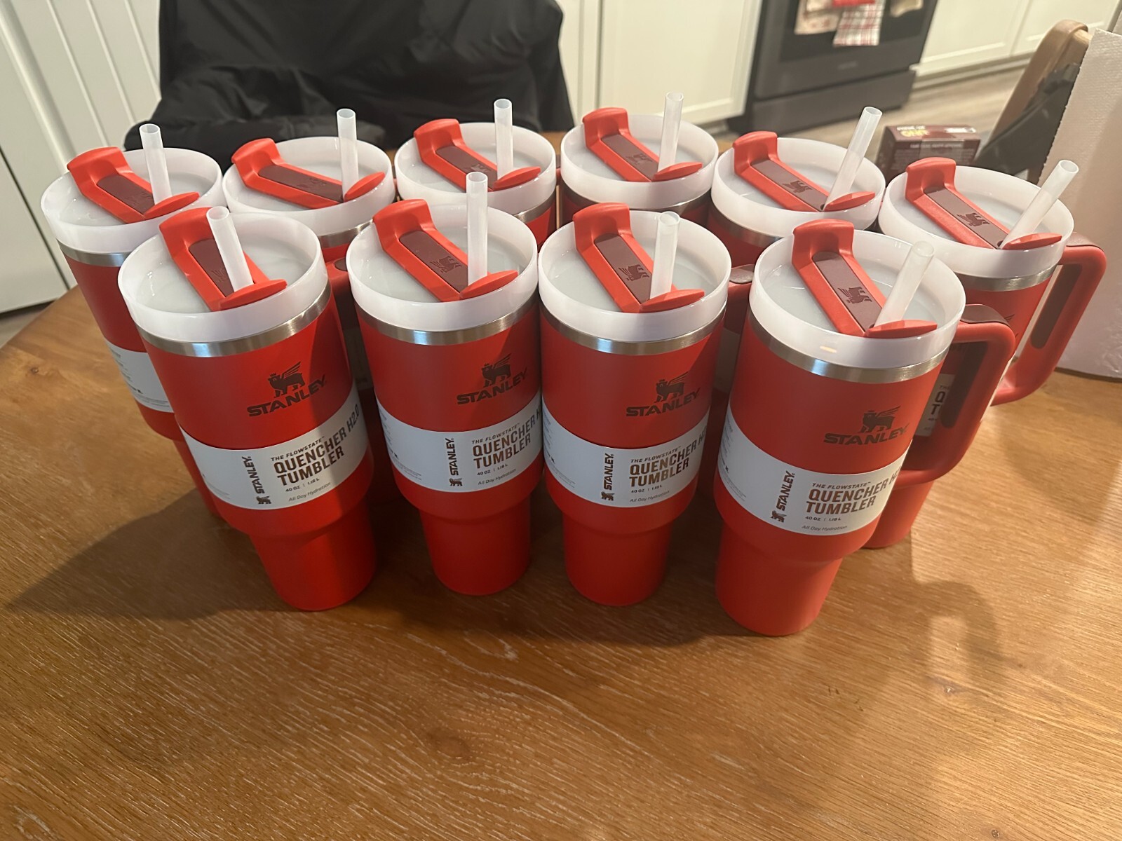 🔥Stanley 40 oz Quencher Valentines Day H2.0 FlowState Tumbler Lava Red ...