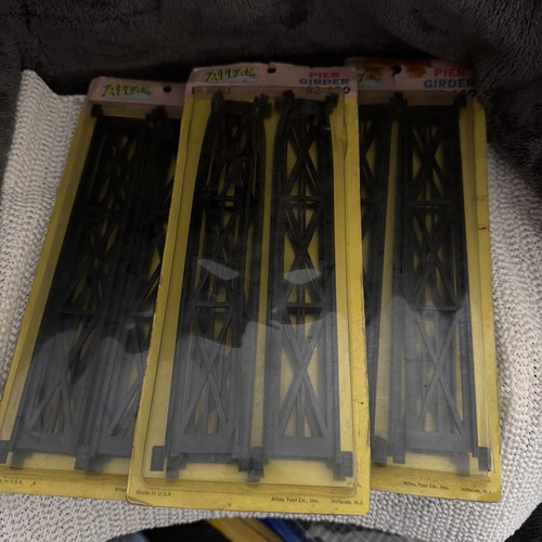 3 Sets Of Atlas Pier Girder #82-100 HO Scale 4 Sections Each Set ...