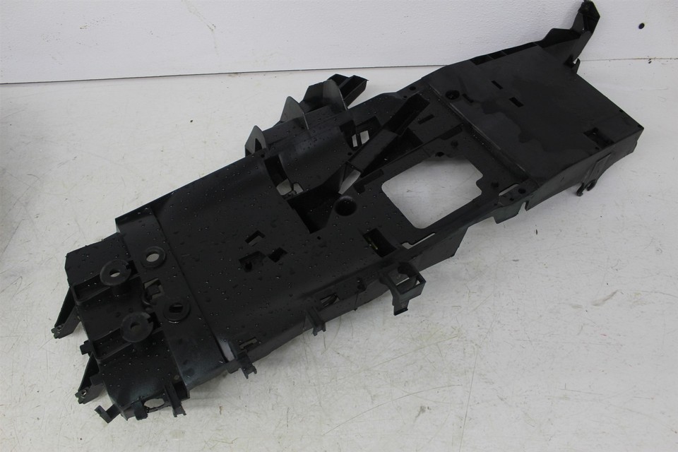 03-05 R6 06-09 R6S YAMAHA YZF R6 UNDERTAIL BATTERY TRAY (SEE DESCP) | eBay