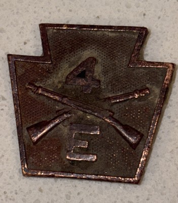 VTG Enlisted 4th Infantry Pin Penn National State Guard Keystone ...