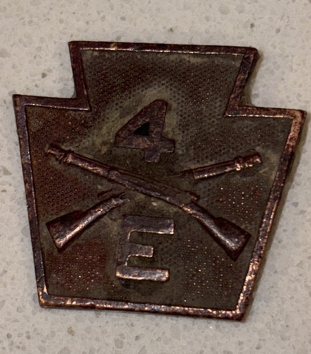 VTG Enlisted 4th Infantry Pin Penn National State Guard Keystone ...