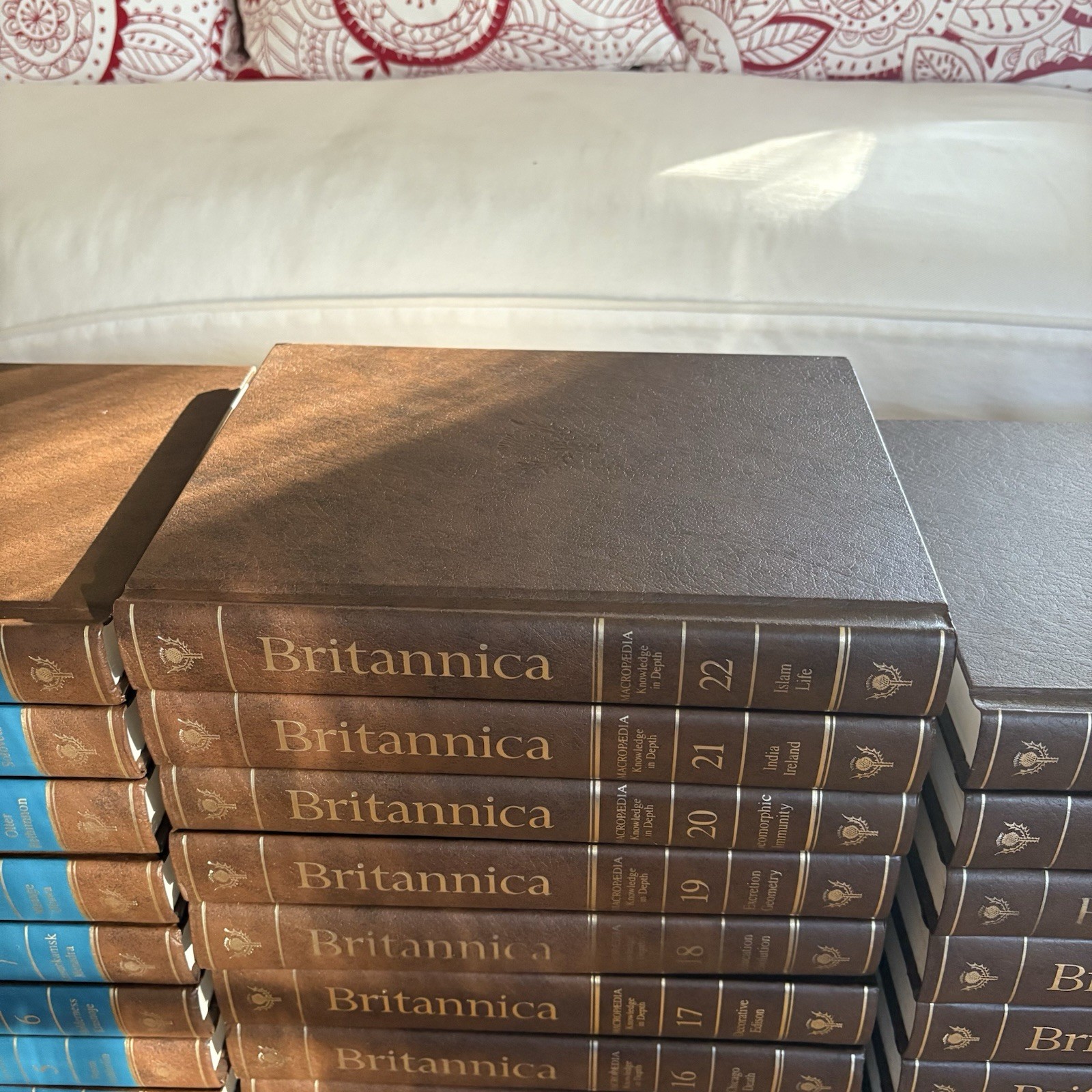 Encyclopedia Britannica 15th Edition 32 Vol Complete Set Classic Brown ...