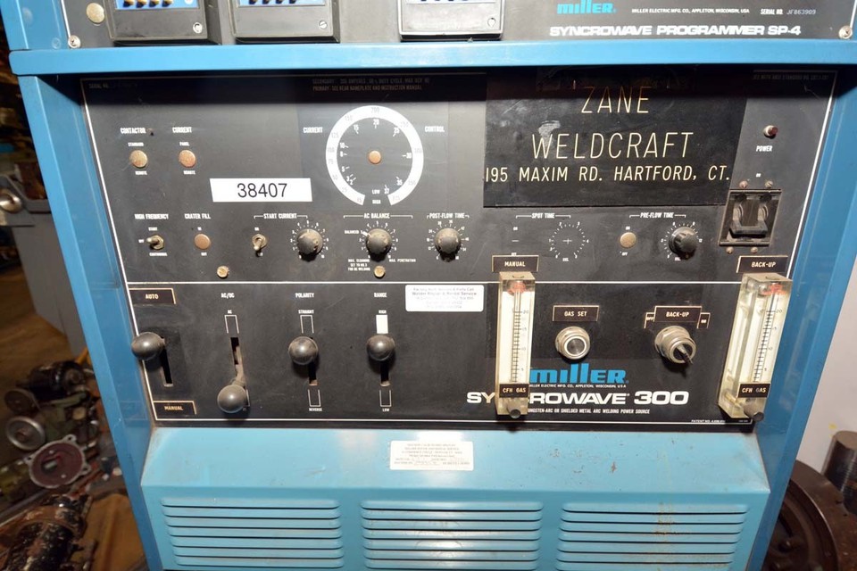 Miller Syncrowave 300 Welder with Syncrowave Programmer SP-4 (Inv.38407 ...