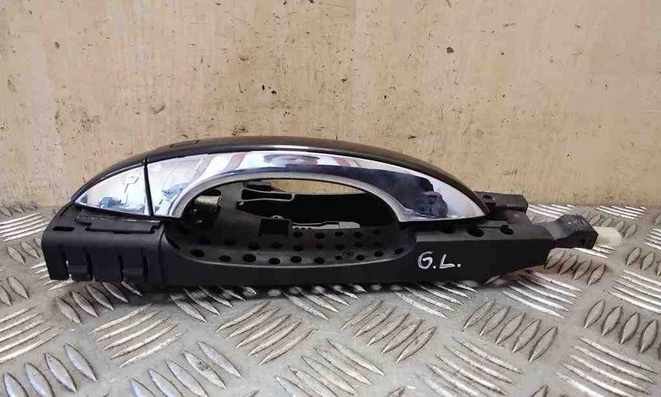 AUDI A8 D2 4D2, 4D8 Rear Left Door Exterior Handle 4H0837885 3.00 ...