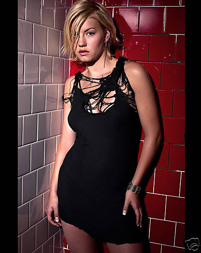 ELISHA CUTHBERT 8X10 PHOTO PICTURE HOT SEXY CANDID 32 | eBay