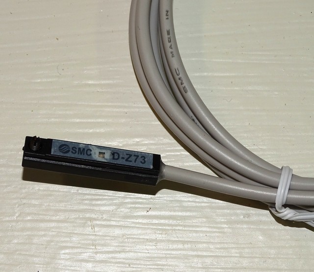 SMC D-z73 24 VDC Magnetic Reed Switch DZ73 for sale online | eBay