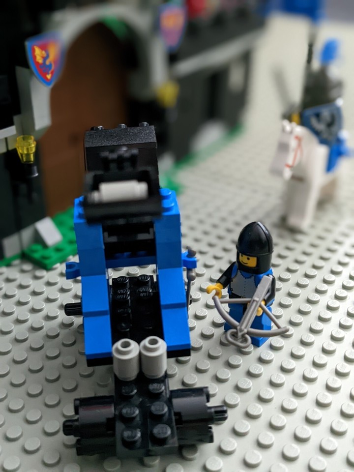 LEGO Castle: Knight's Stronghold (6059) COMPLETE w. original ...