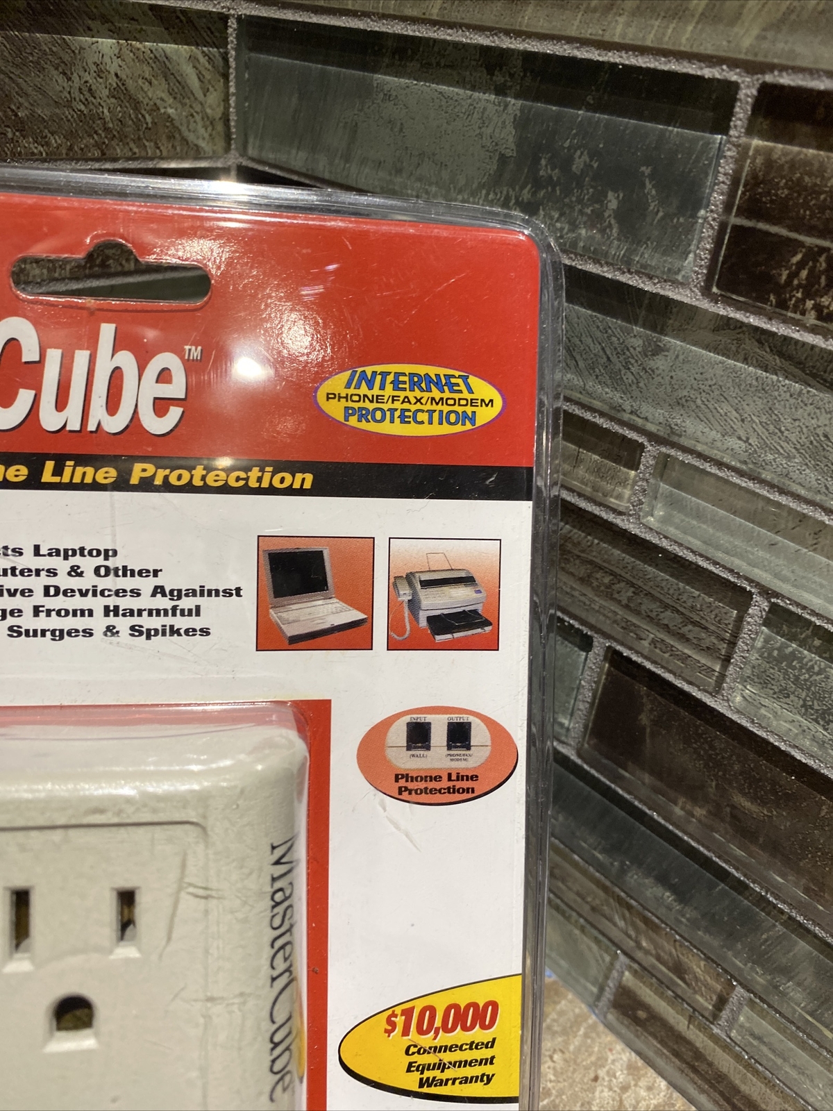 Belkin Master Cube Phone Line Protection Home/Office Grade 688 Joules ...