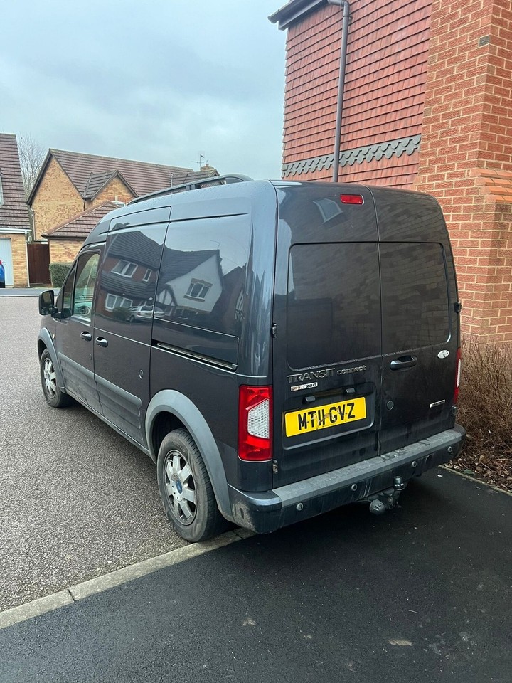 2011 Ford Transit Connect High Roof Van Limited TDCi 110ps / SPARES OR ...